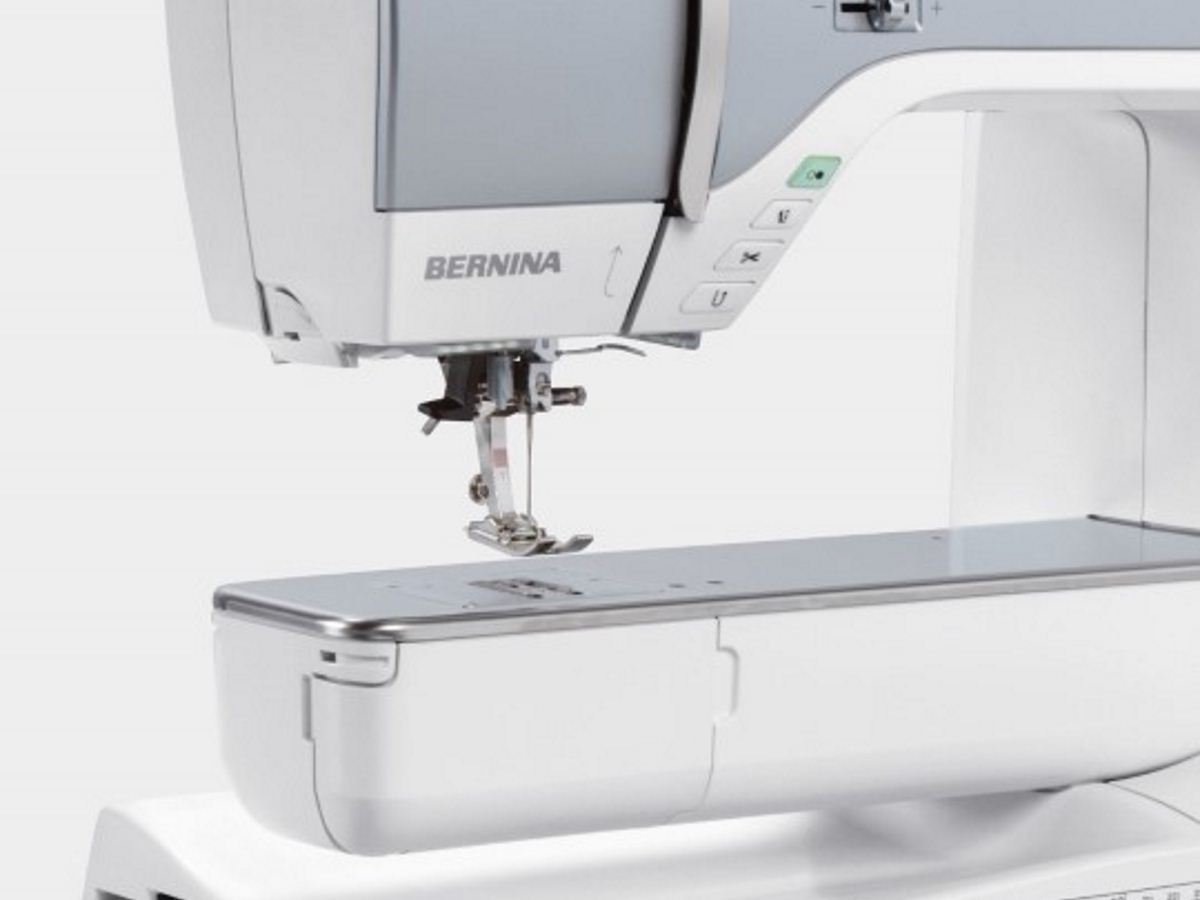 Bernina 720 Sewing And Embroidery Machine | J&B Sewing