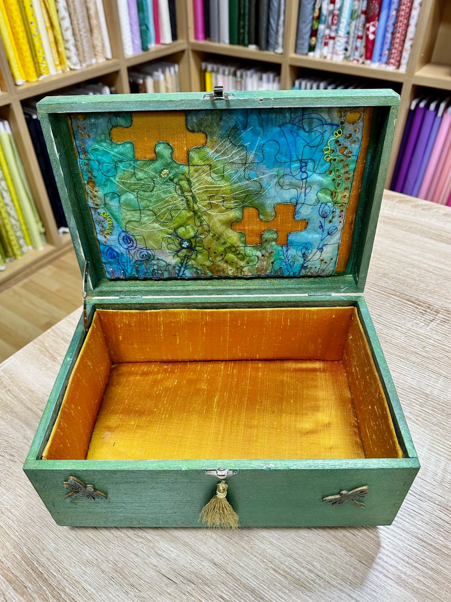 Dragonfly Box with Caroline Allen