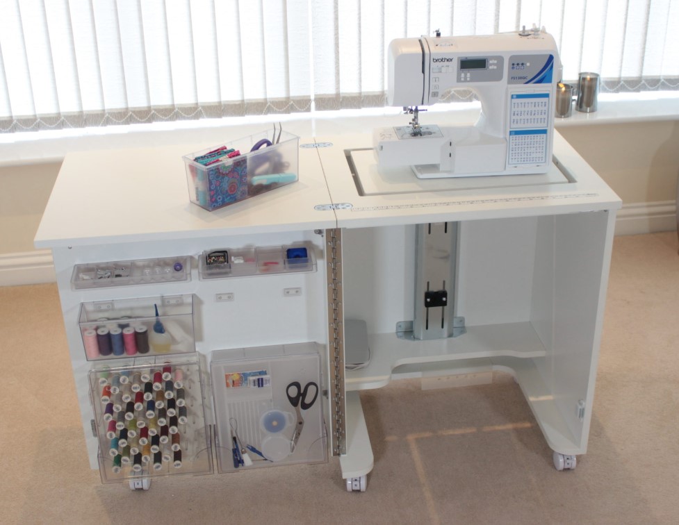 Horn Cub Plus: Compact Sewing Cabinet for Ultimate Efficiency